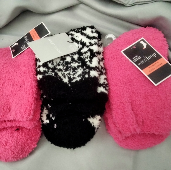 west loop | Accessories | 5 Pairs Of West Loop Fuzzy Liner Socks | Poshmark
